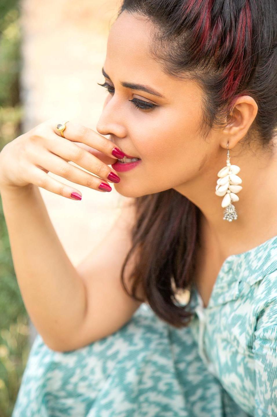 Anchor Anasuya: కిల్లింగ్ ఫోజులతో కైపెక్కిస్తున్న అనసూయ..-Namasthe ...